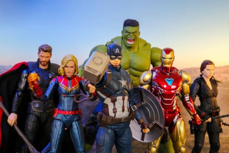 Uru vs. Vibranium vs. Adamantium - FandomFevers